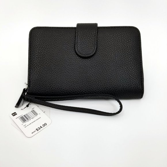 mundi | Bags | Mundi All In One Wallet With Safekeeper Pebbled | Poshmark